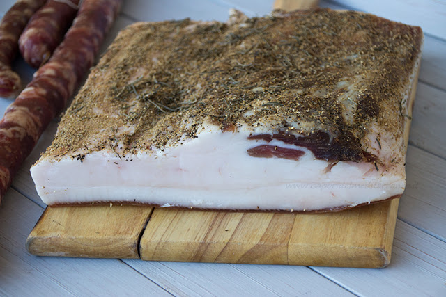 Lardo, autoproduzione e storia. | Ricetta ed ingredienti dei ...