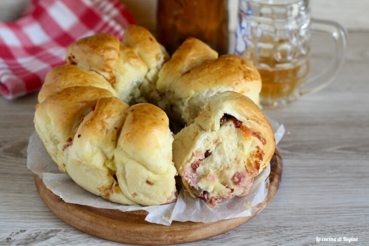 Brioche a corona farcita | Ricetta ed ingredienti dei Foodblogger italiani